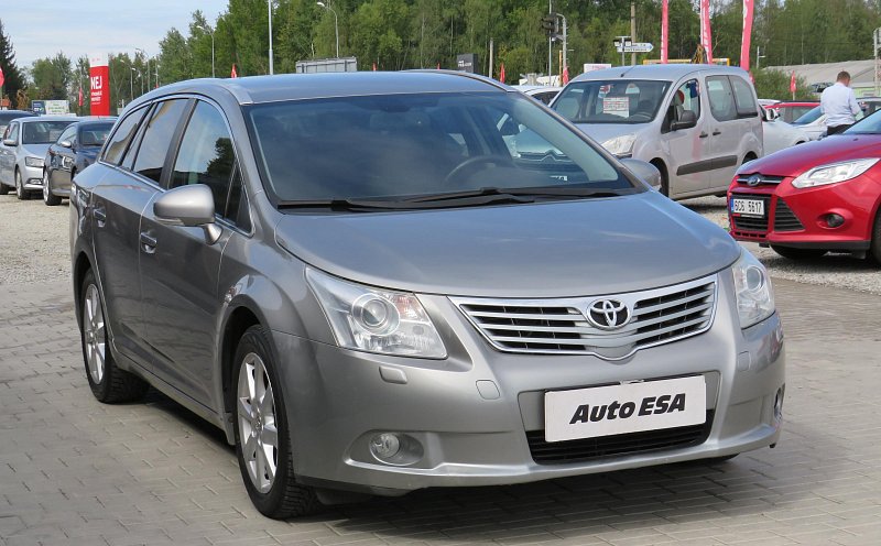 Toyota Avensis 1.8VVTi benzín | Autobazar AutoESA