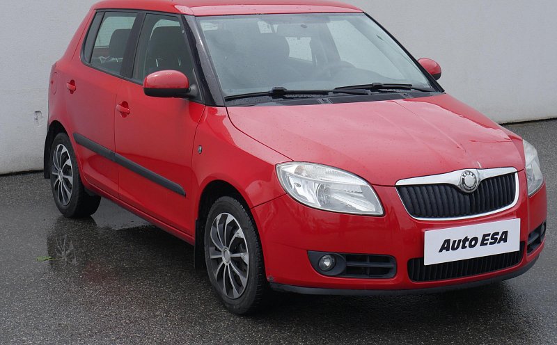 Škoda Fabia II 1.2i benzín | Autobazar Auto ESA
