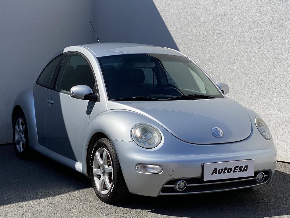 Volkswagen New Beetle | NazdarBazar