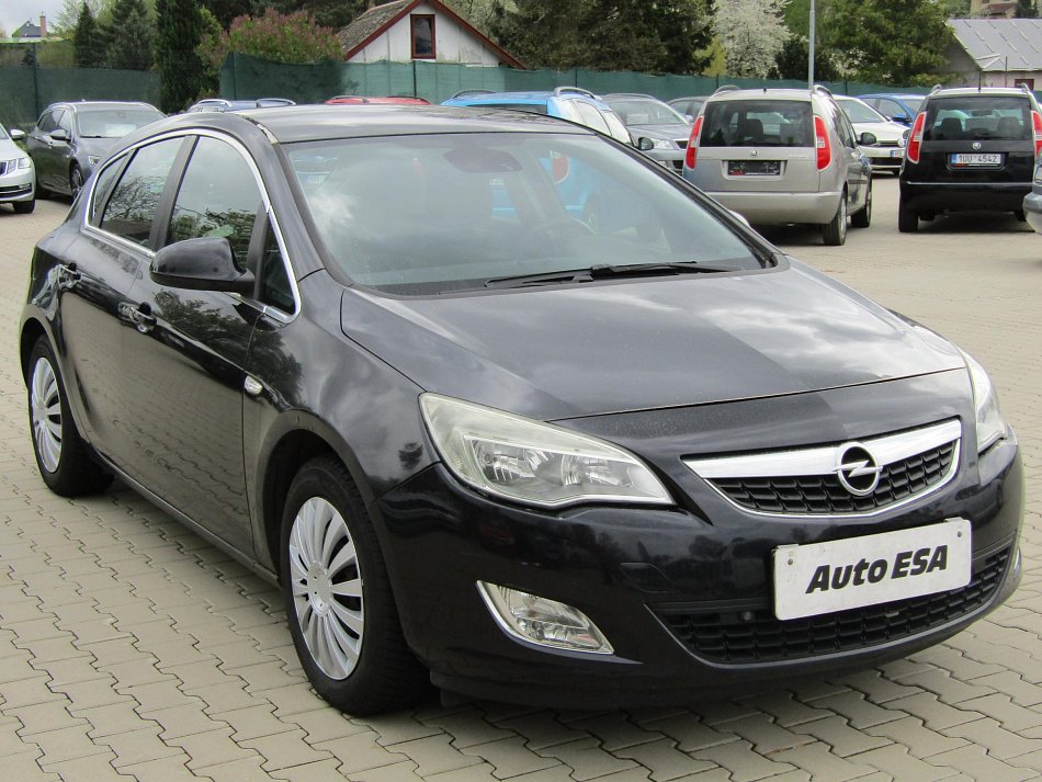 Opel Astra 1.7 CDTI nafta | Autobazar AutoESA