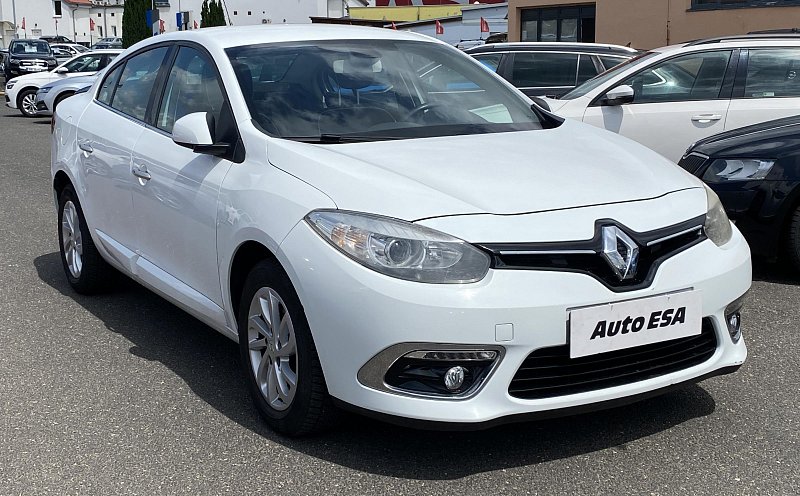 Renault Fluence 1.6i benzín | Autobazar Auto ESA