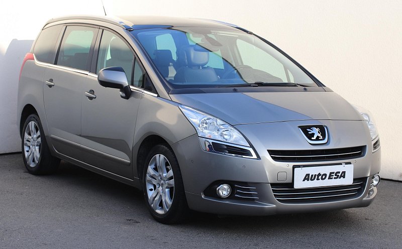 Peugeot 5008 MPV nafta | Autobazar AutoESA