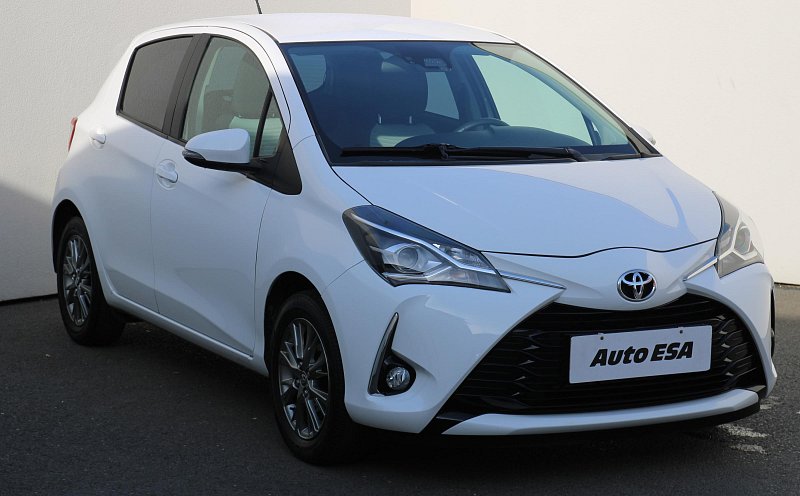 Toyota Yaris 1.5 VVTi benzín | Autobazar AutoESA