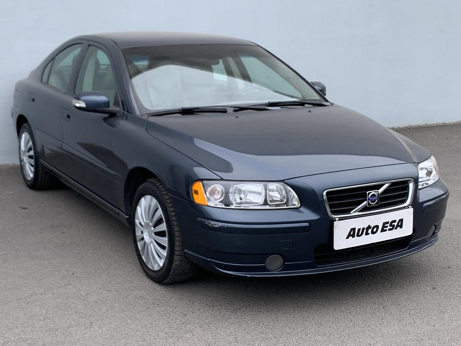 Volvo S60 2.0T benzín | Autobazar AutoESA