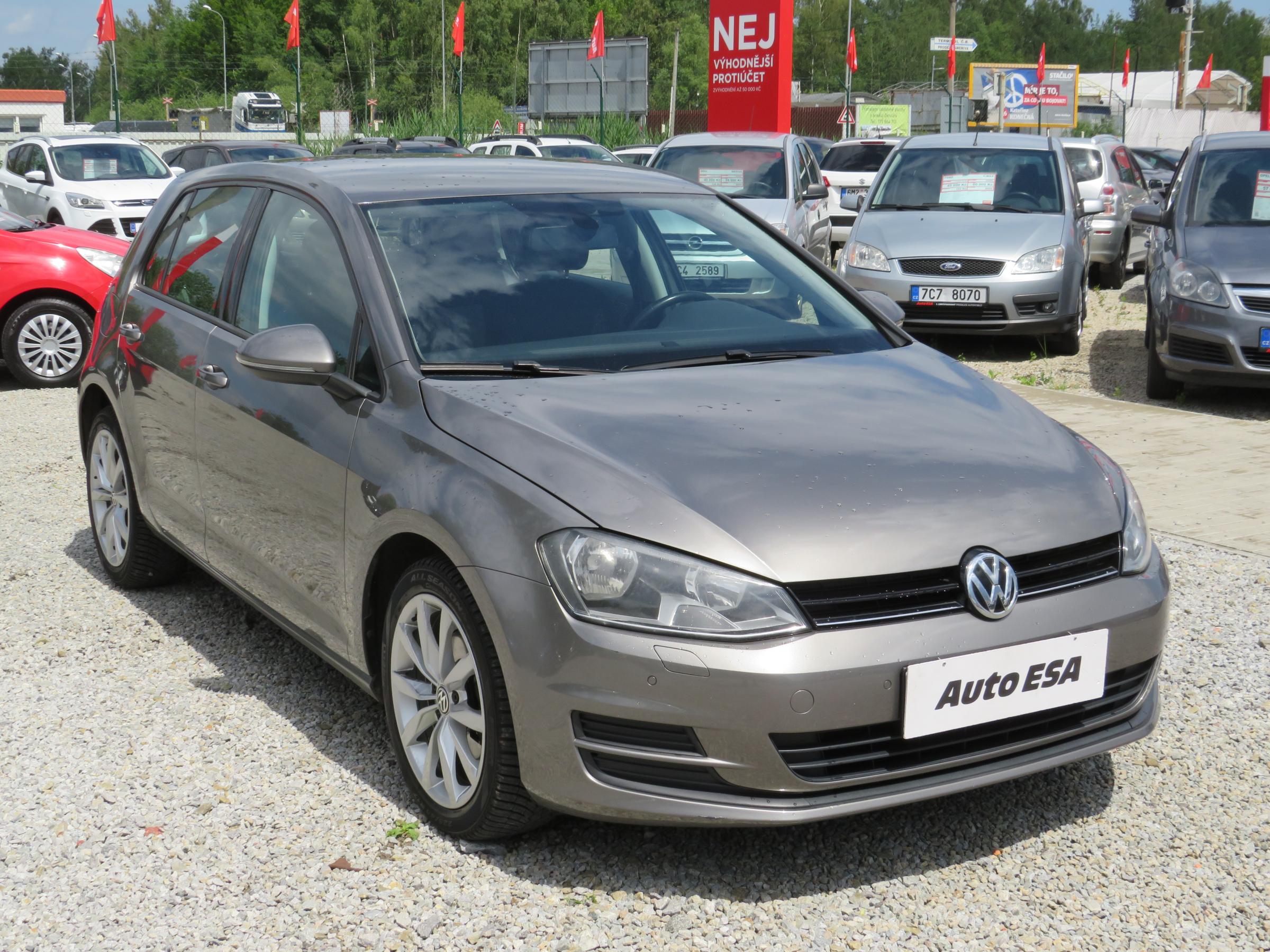 Volkswagen Golf 1.2 TSi benzín | Autobazar AutoESA
