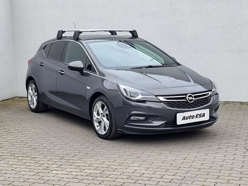 Opel Astra 1.4T benzín | Autobazar AutoESA