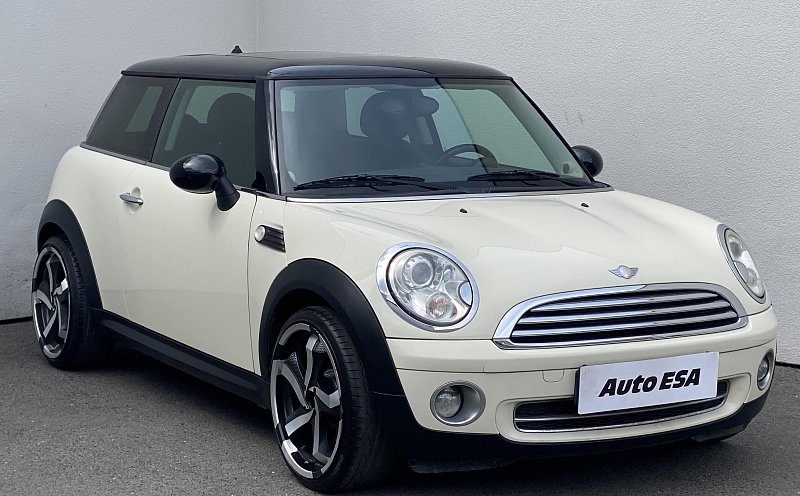 Mini Cooper 1.6 i benzín | Autobazar AutoESA