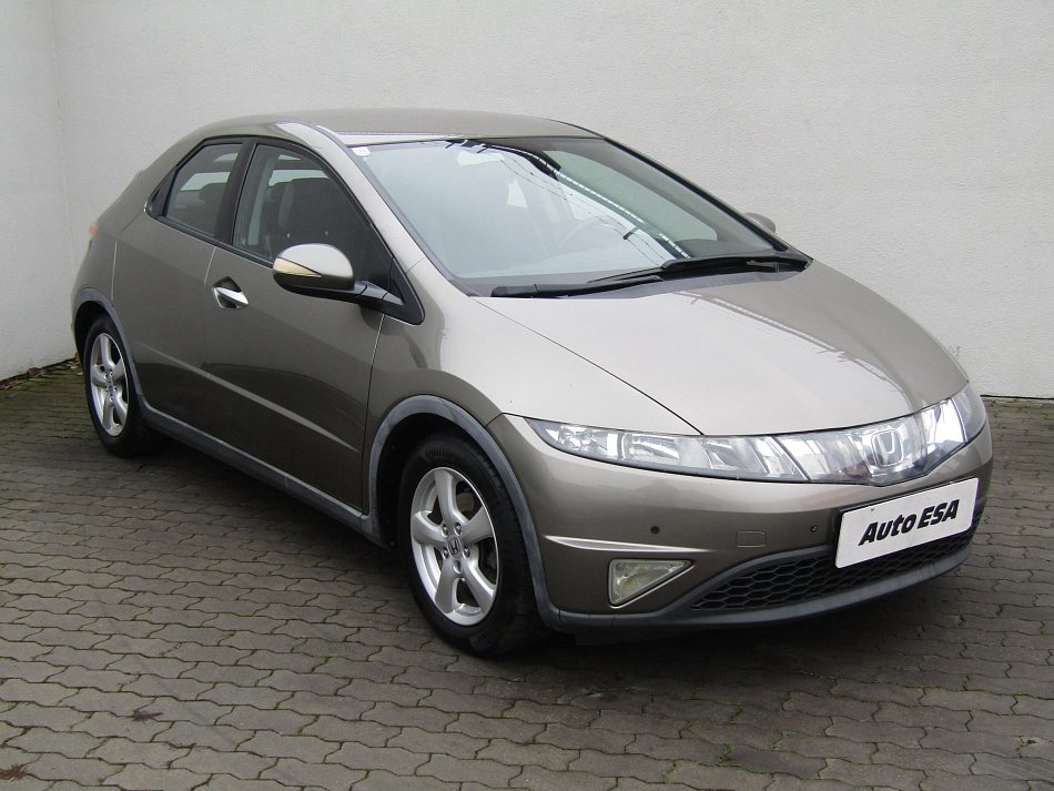 Honda Civic 1.4i benzín | Autobazar AutoESA