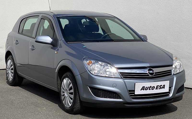 Opel Astra 1.6i petrol | Autobazar AutoESA