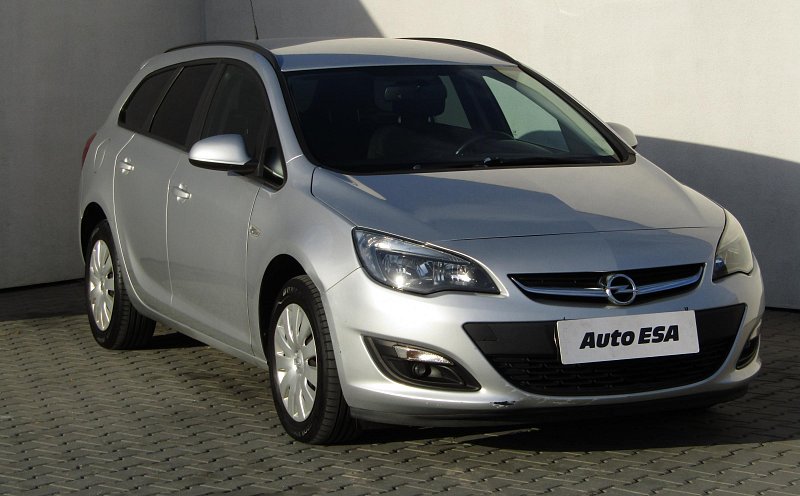Opel Astra 1.6CDTi nafta | Autobazar AutoESA