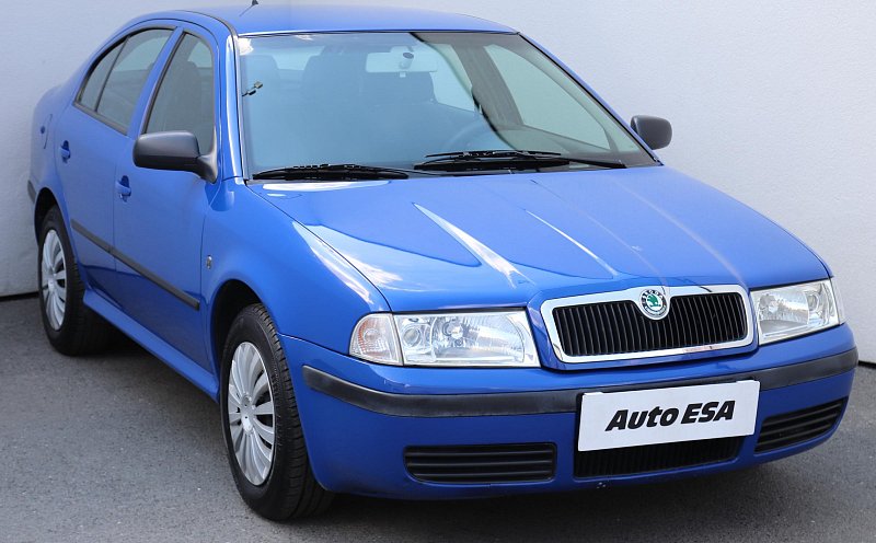 Škoda Octavia 1.6i benzín | Autobazar AutoESA